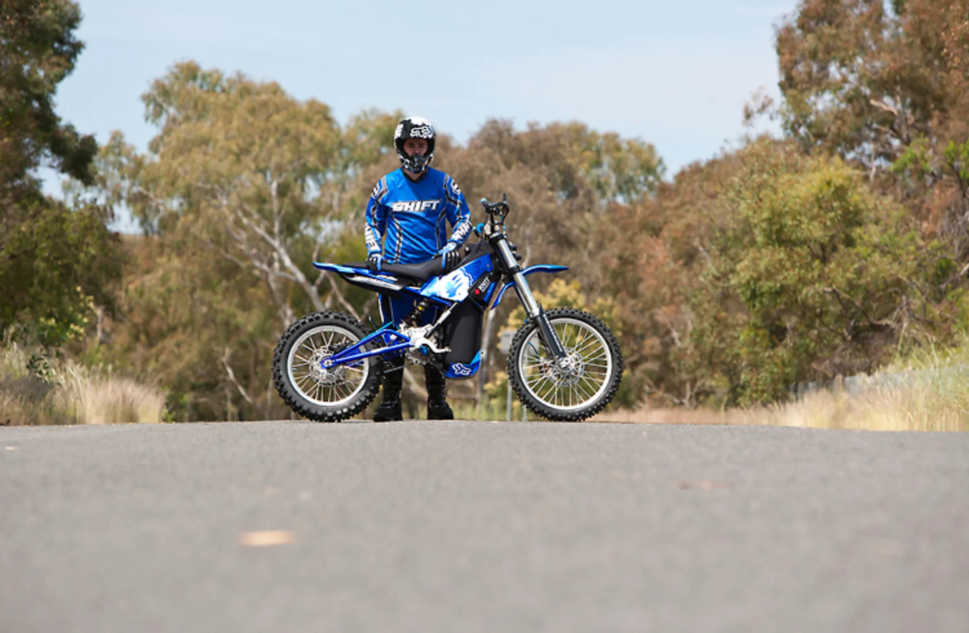 A Long-Range Motorcycle, Powered By Nothing But Air - Fast Company