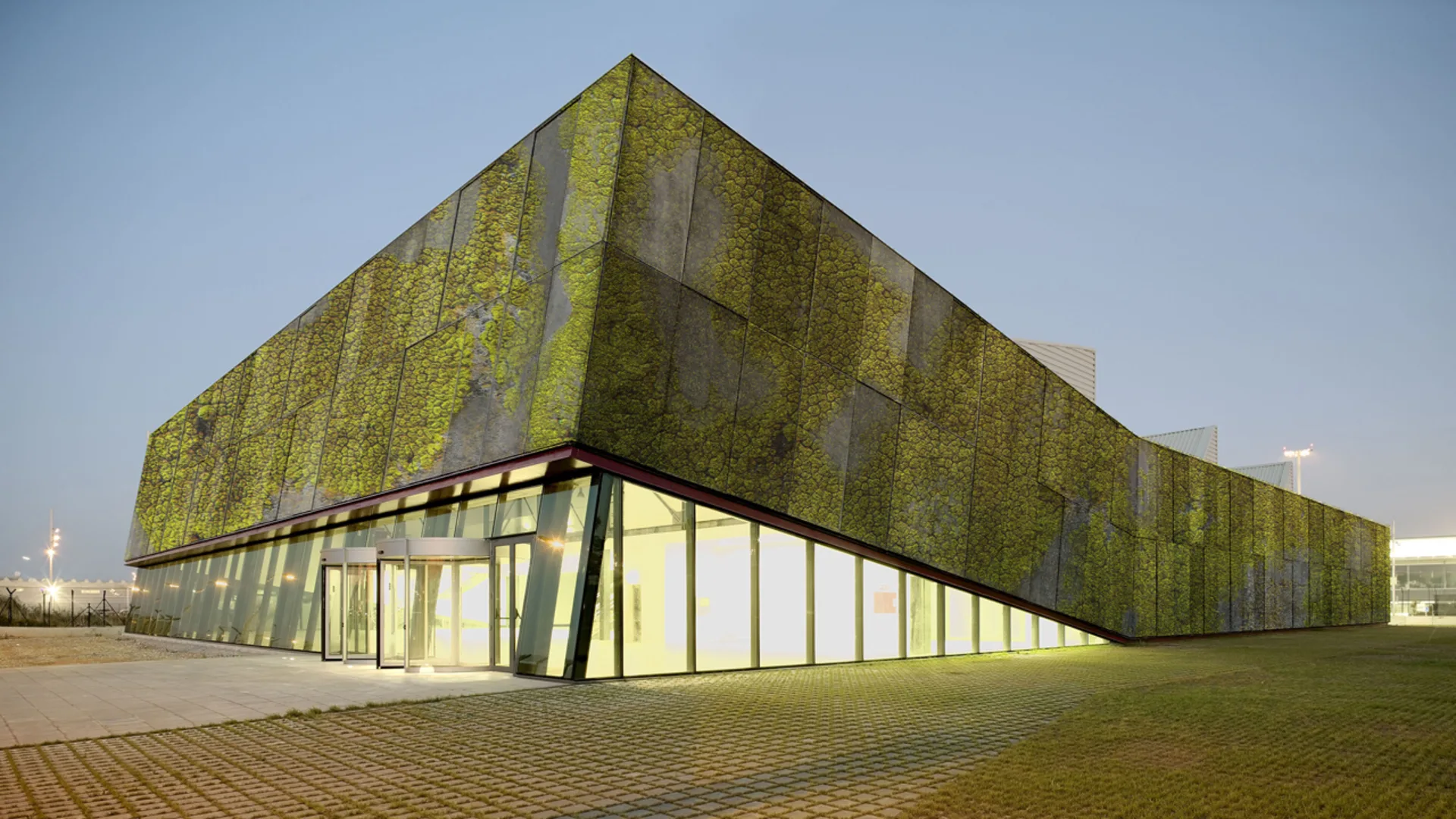 A New Kind Of Concrete Gives Regular Buildings Living Walls - Fast Company