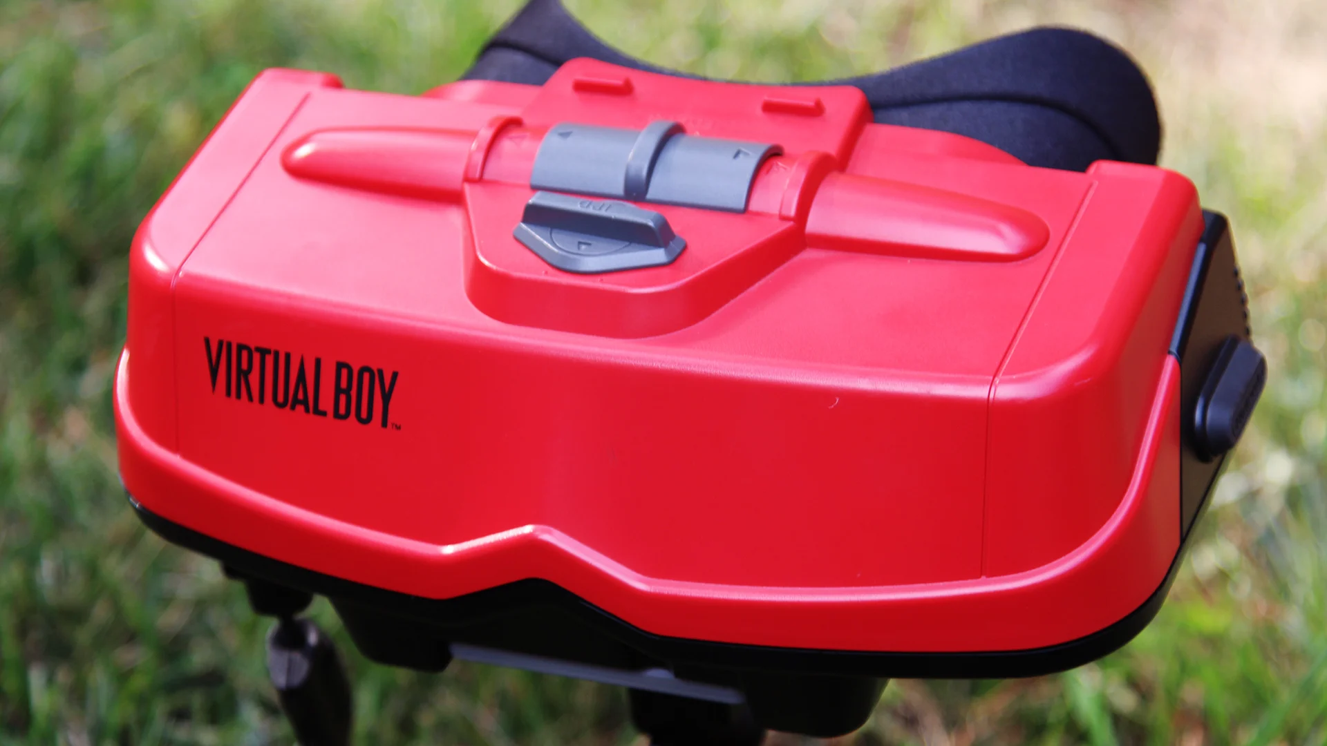 Unraveling The Enigma Of Nintendo's Virtual Boy, 20 Years Later - Fast ...