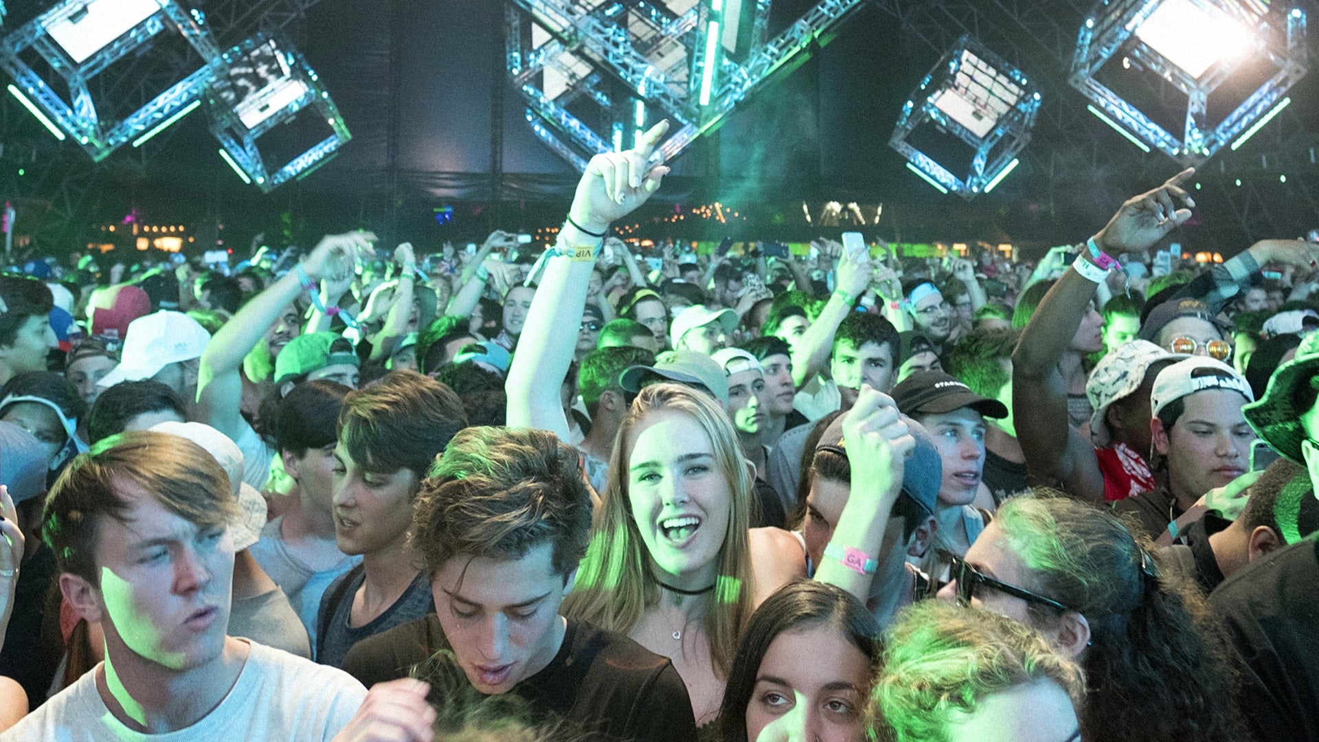 How To Make Coachella Even Trippier: Augmented Reality Earbuds - Fast ...