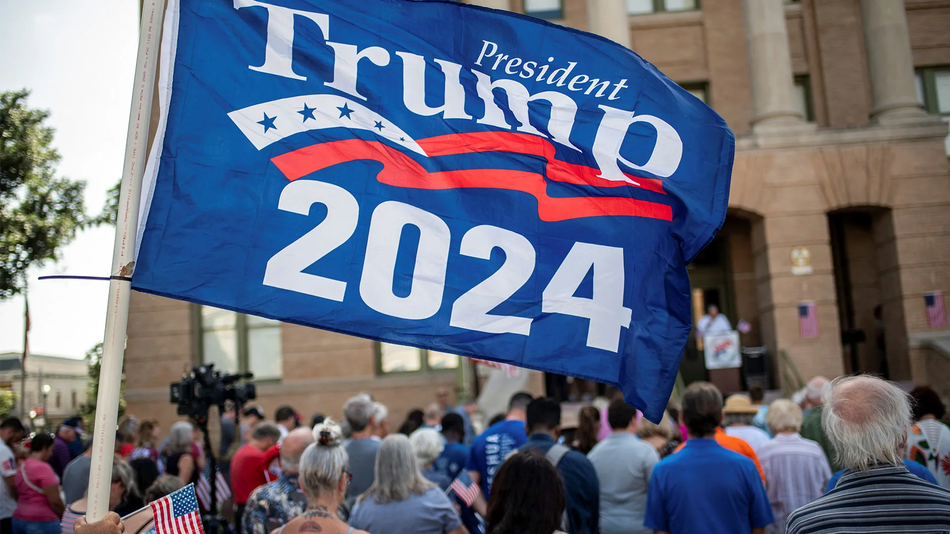 Trump T-shirts go viral - Fast Company