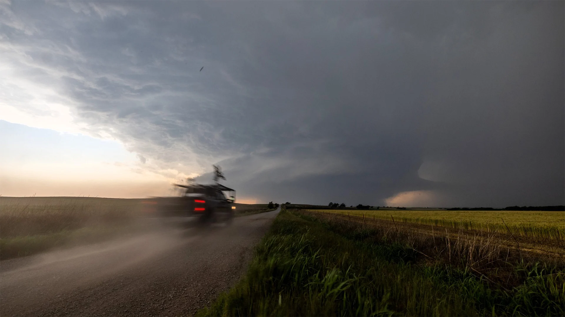 Tornado scientists explain storm-chasing and tools to study twisters ...