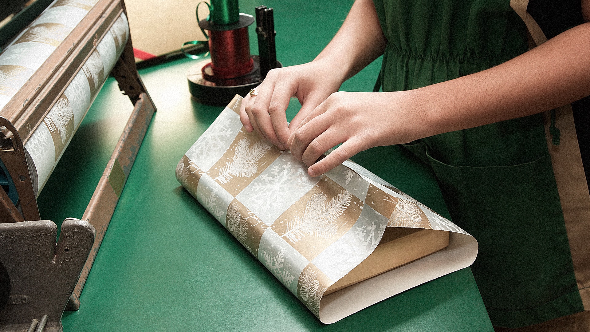 Secrets Of A Professional Gift Wrapper - Fast Company