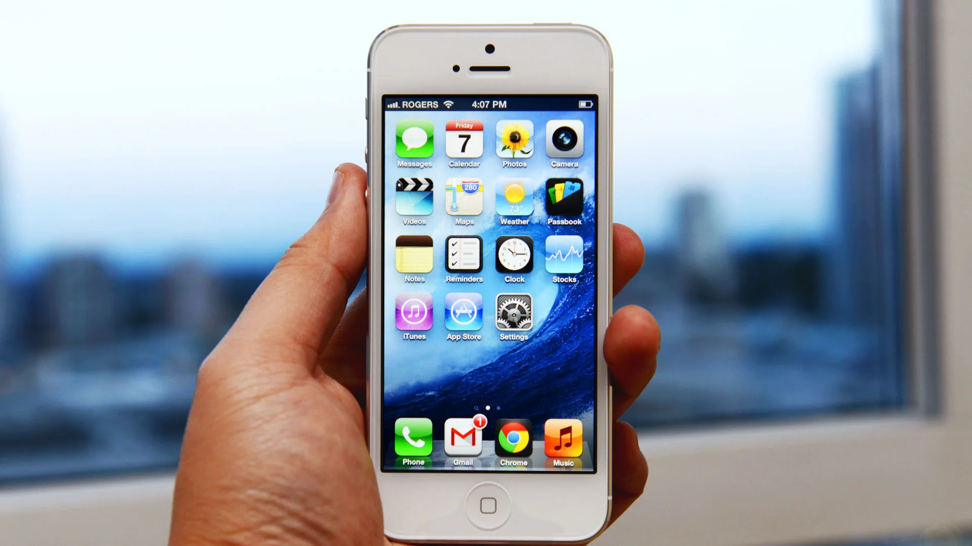 Equifax's app has disappeared from Apple's App Store and Google Play ...