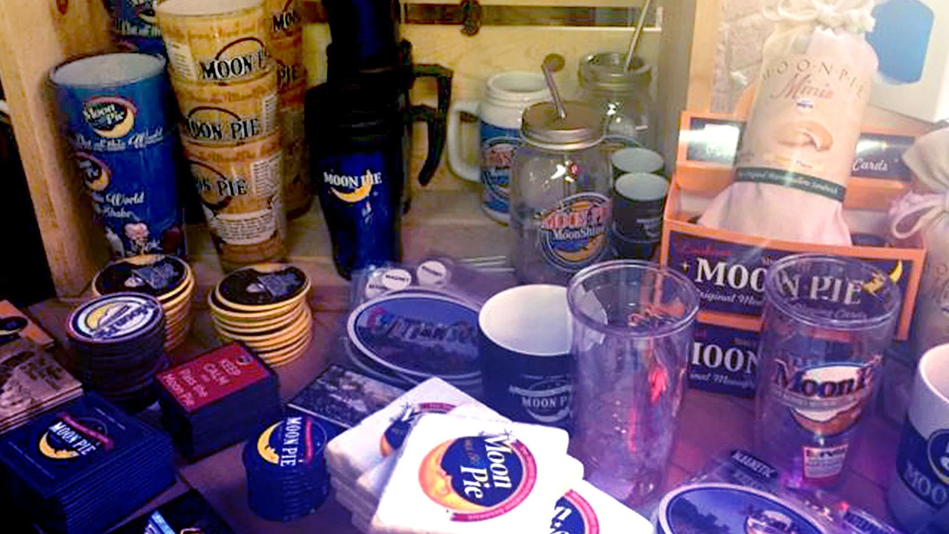 Meet The Agency That Turned MoonPie Into Twitter's Funniest Snack Cake ...