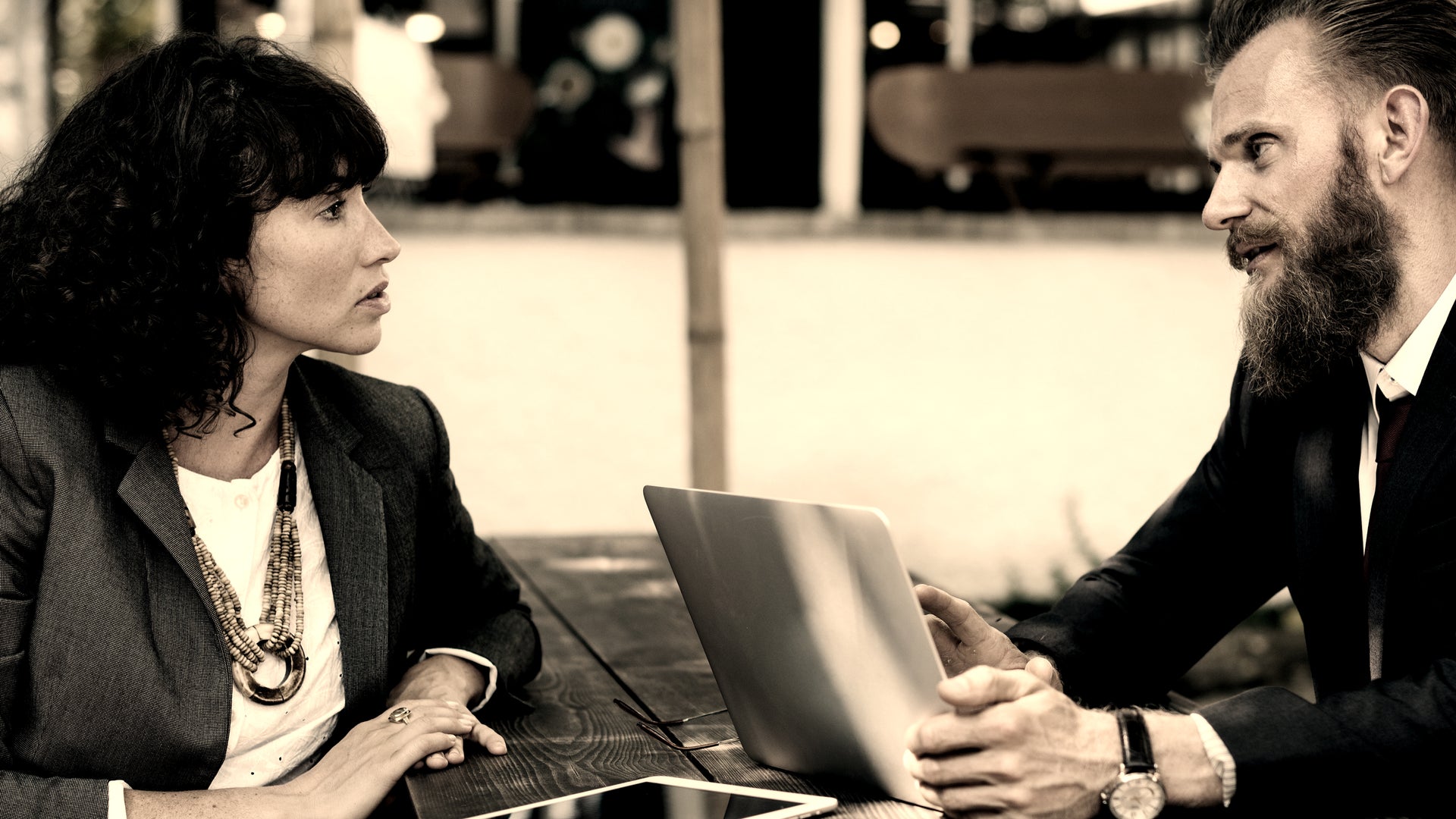 Ask These 4 Empathetic Questions When You're Struggling To Listen ...