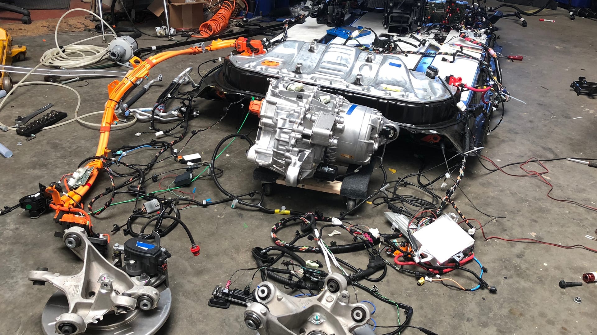 Meet the renegade who's teaching the world to fix totaled Teslas - Fast ...