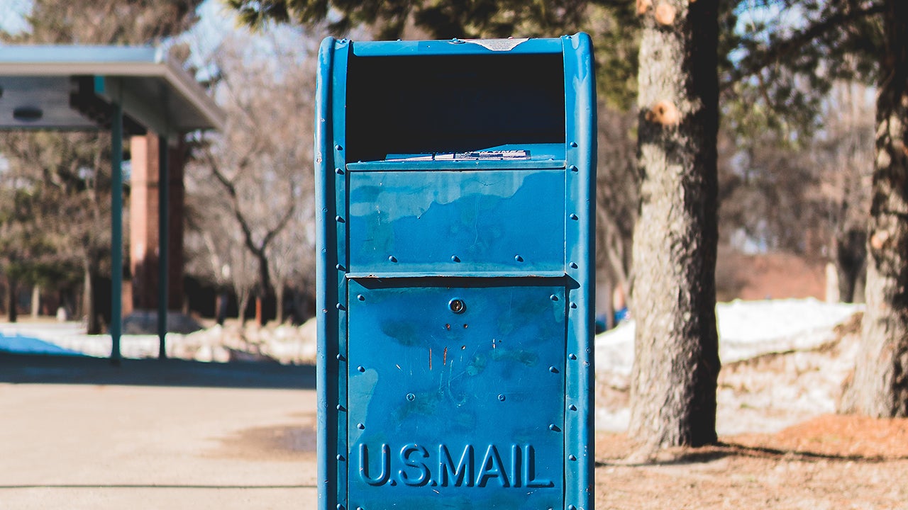 Suspicious packages spotlight vast postal surveillance system - Fast ...