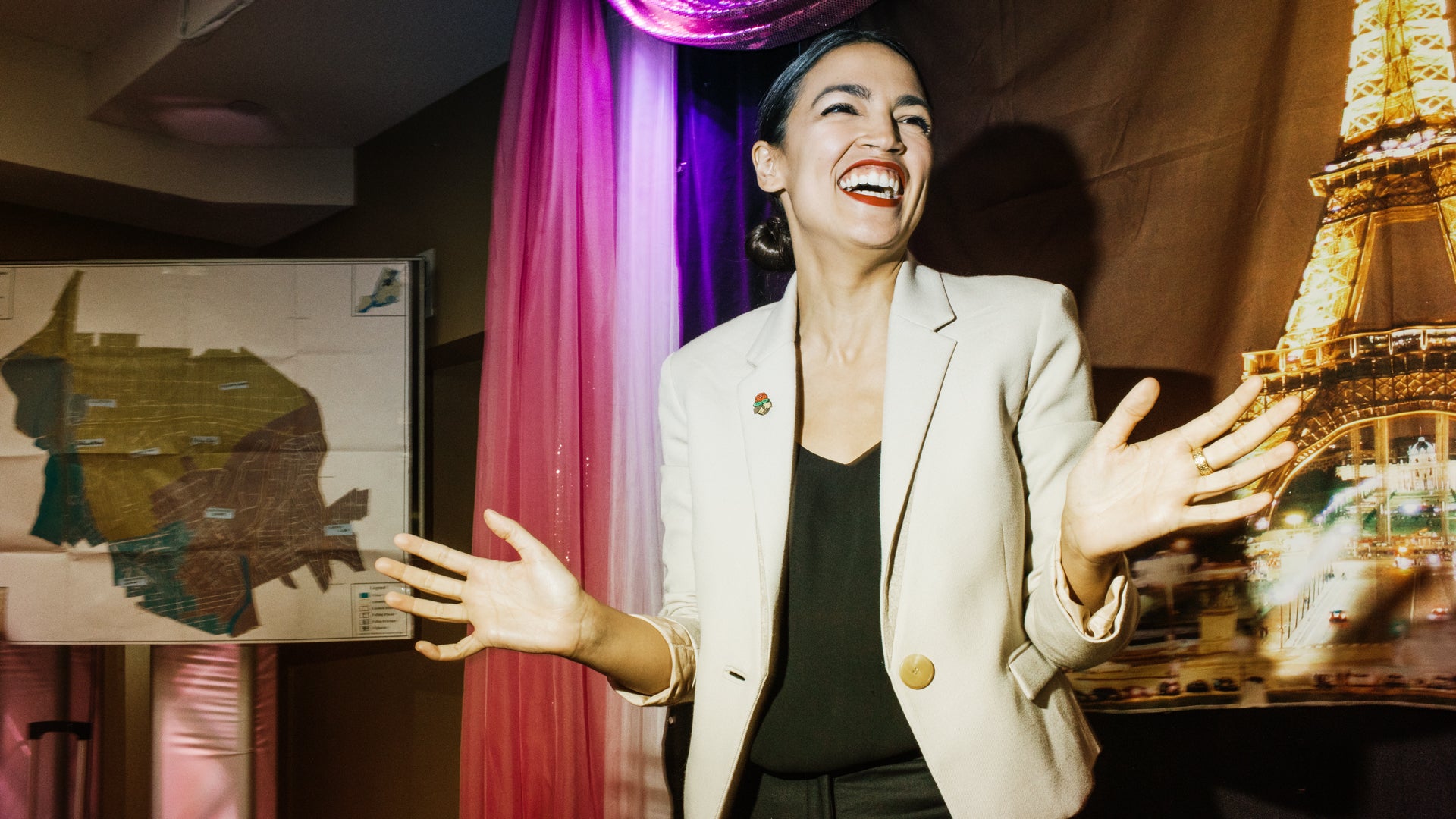 Ocasio-Cortez's strategy for Twitter trolls? Don't get mad, get laughs ...