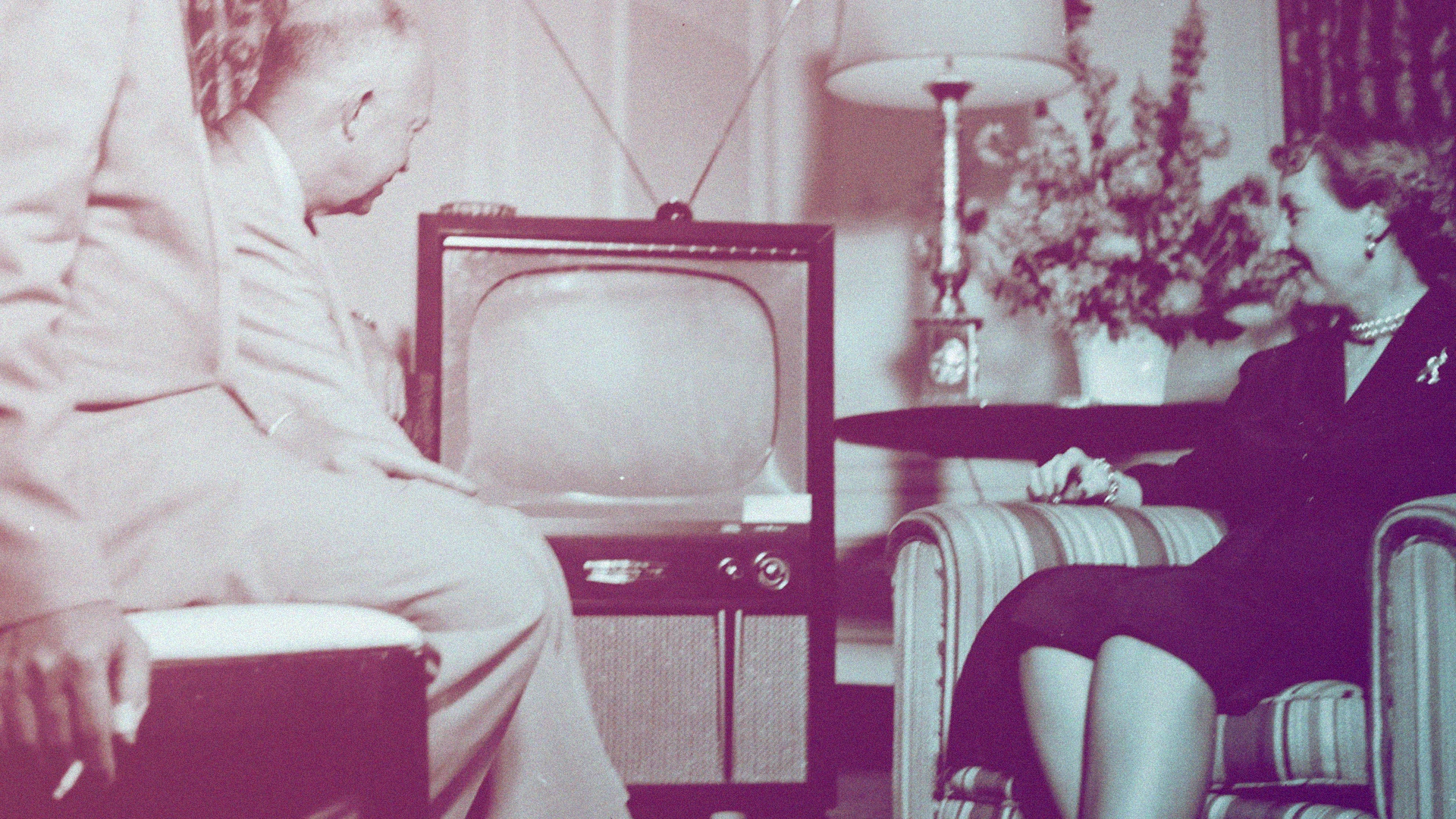 This Hallmark Christmas movie script written by a bot is the Christmas ...