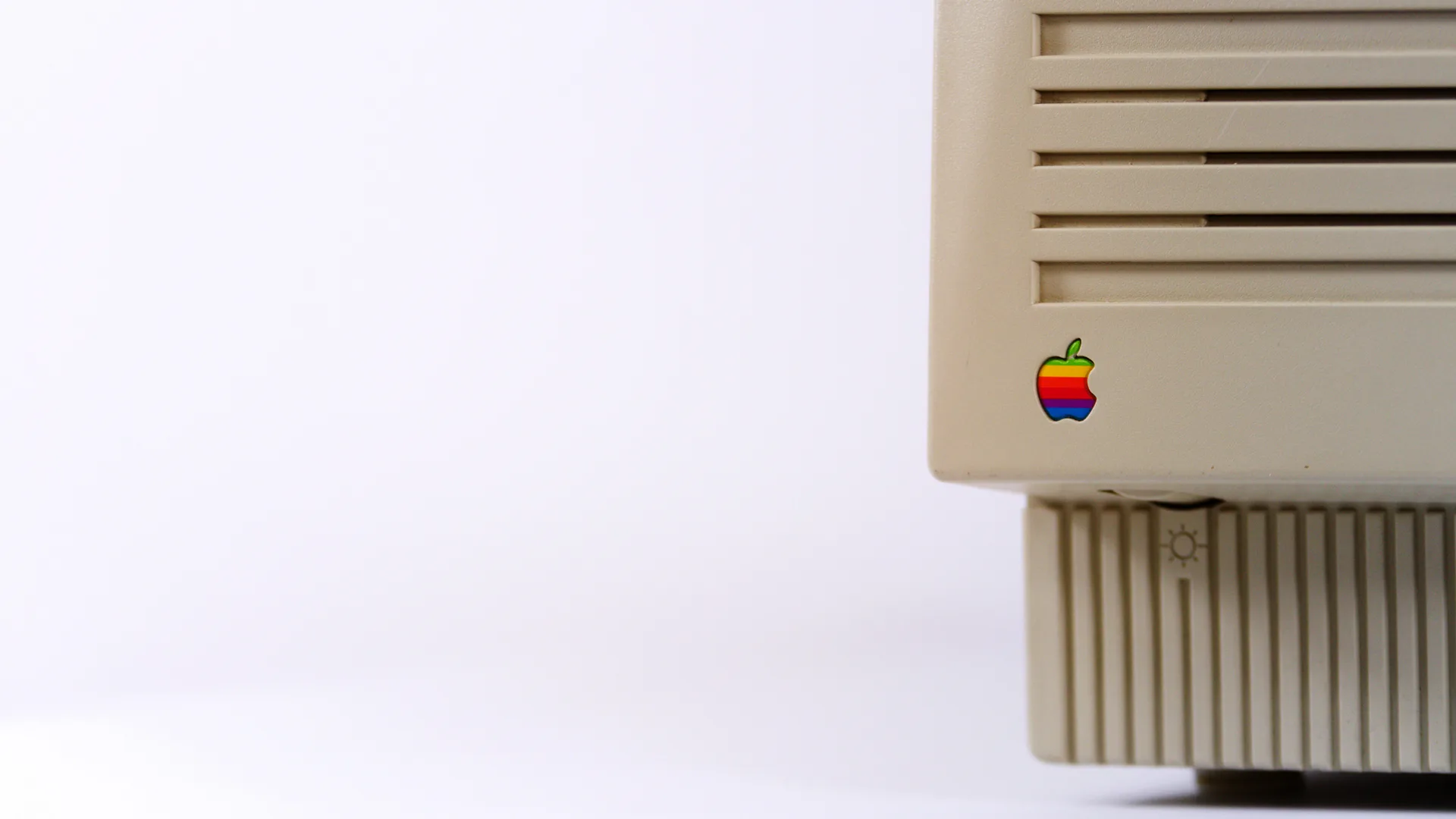 The Mac turns 35 today, and here's a nifty 1985 recap of year one ...