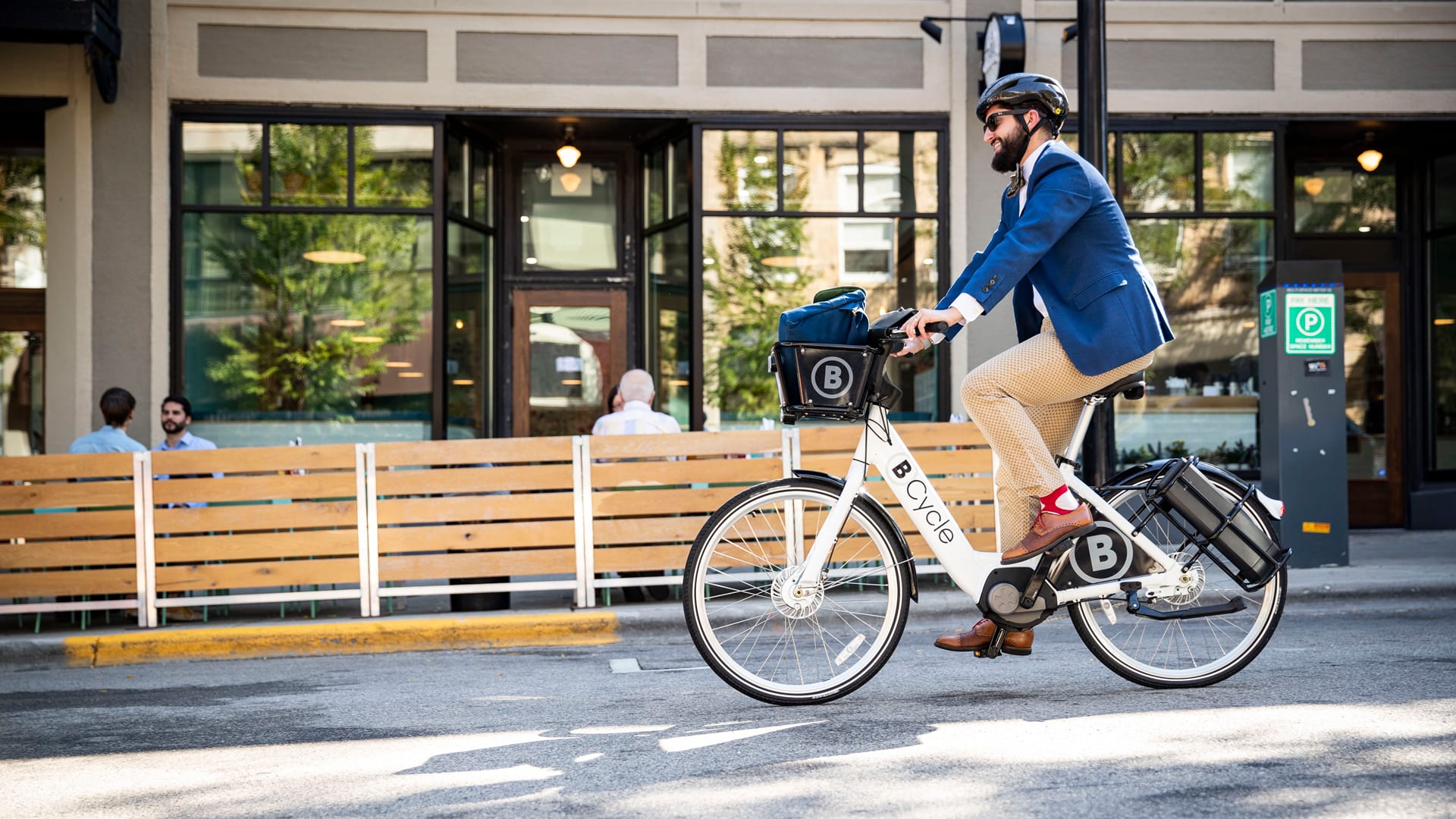 Madison is the first city to go 100% electric for its bike share - Fast ...