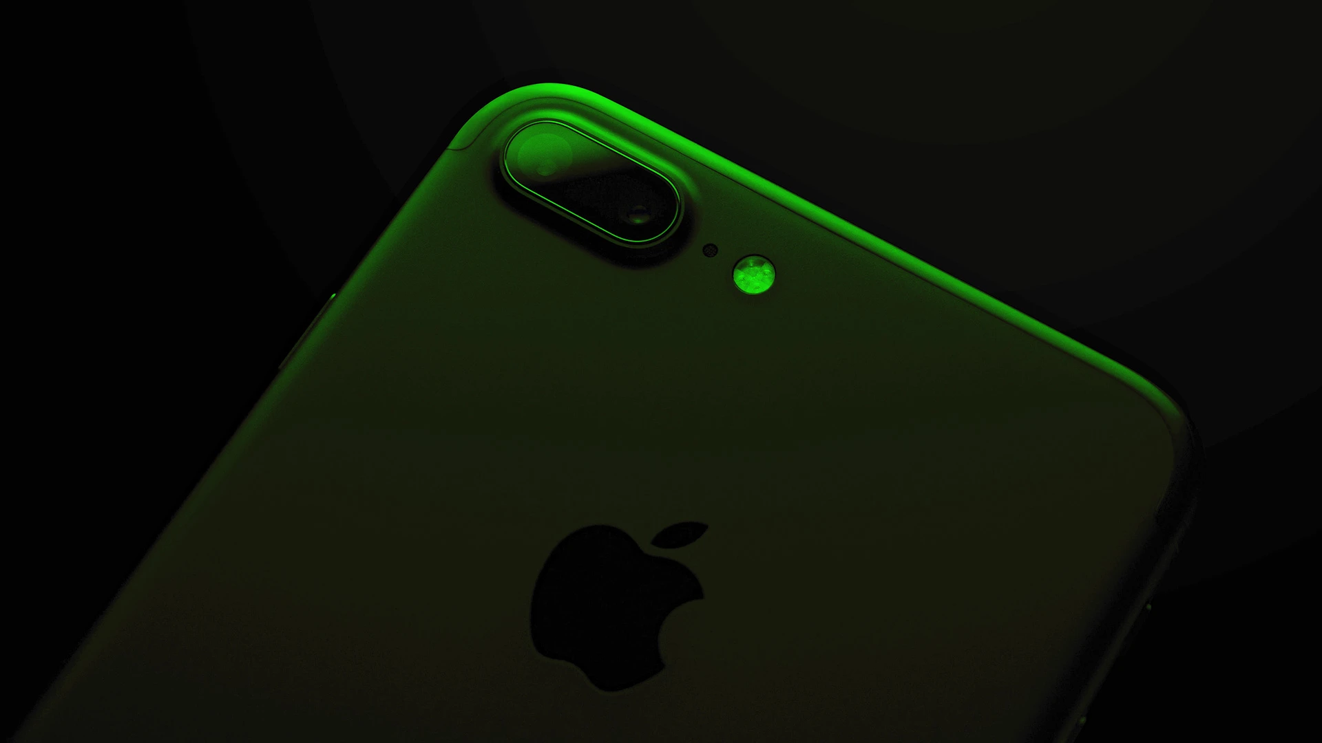 It's outrageous how bloody fantastic Apple is doing right now - Fast ...