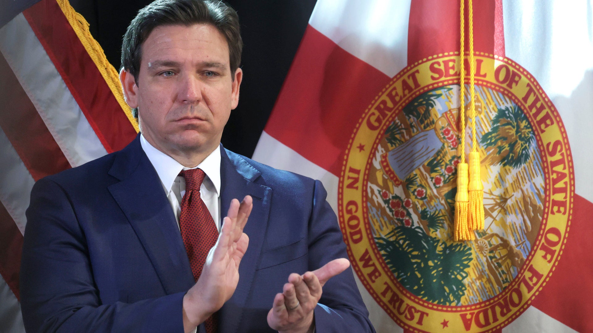 DeSantis signs social media ban for minors