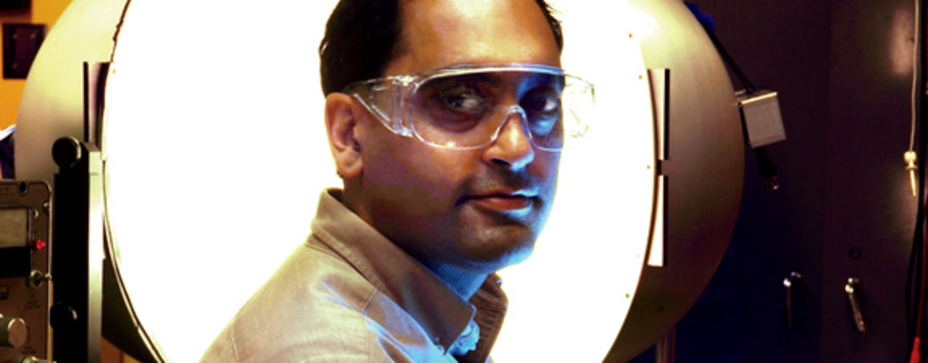 How GE Creates Sheets of OLED Light - Fast Company