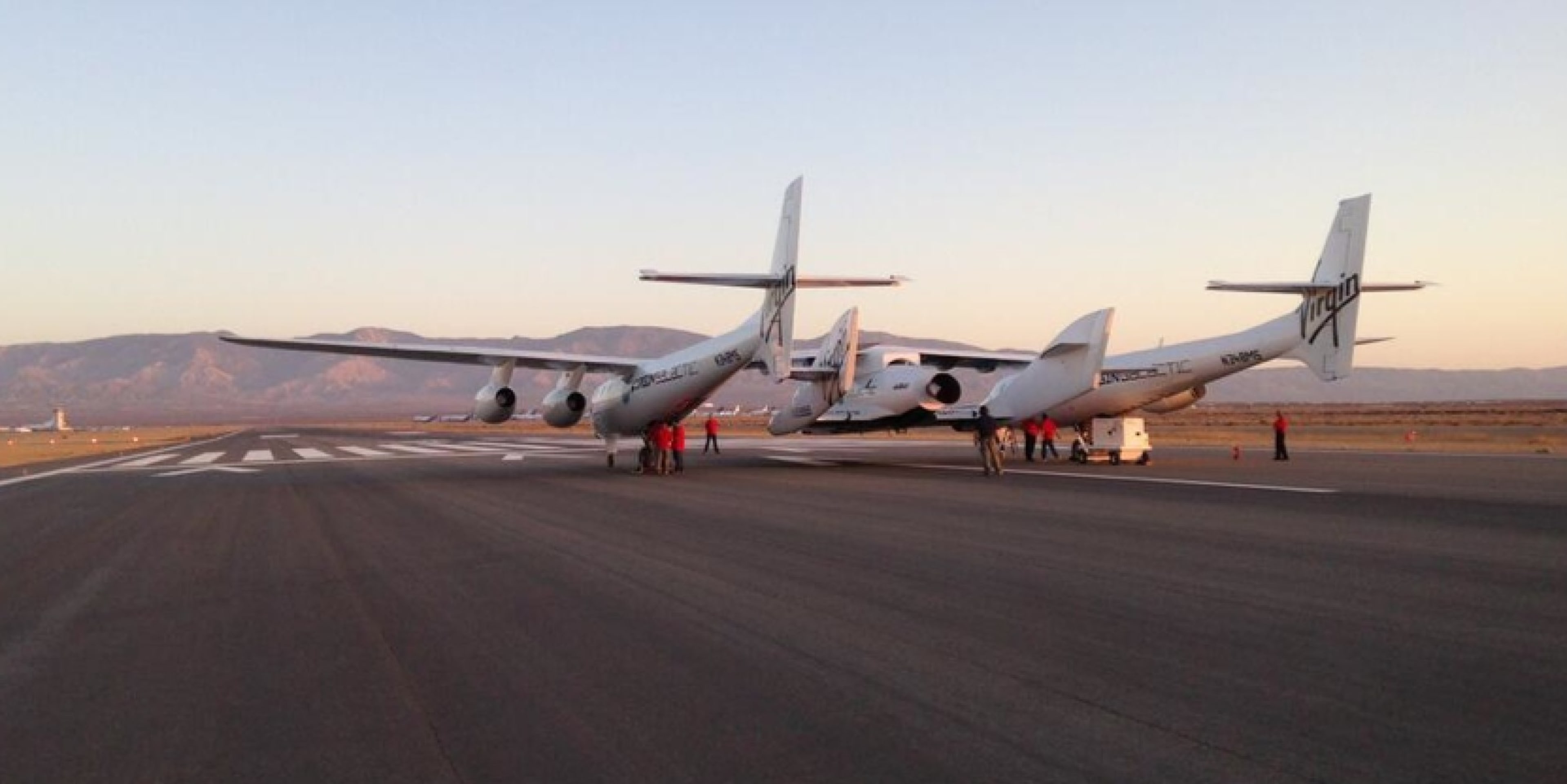 First Time Test Flight For Virgin Galactic's SpaceShipTwo Engine - Fast ...