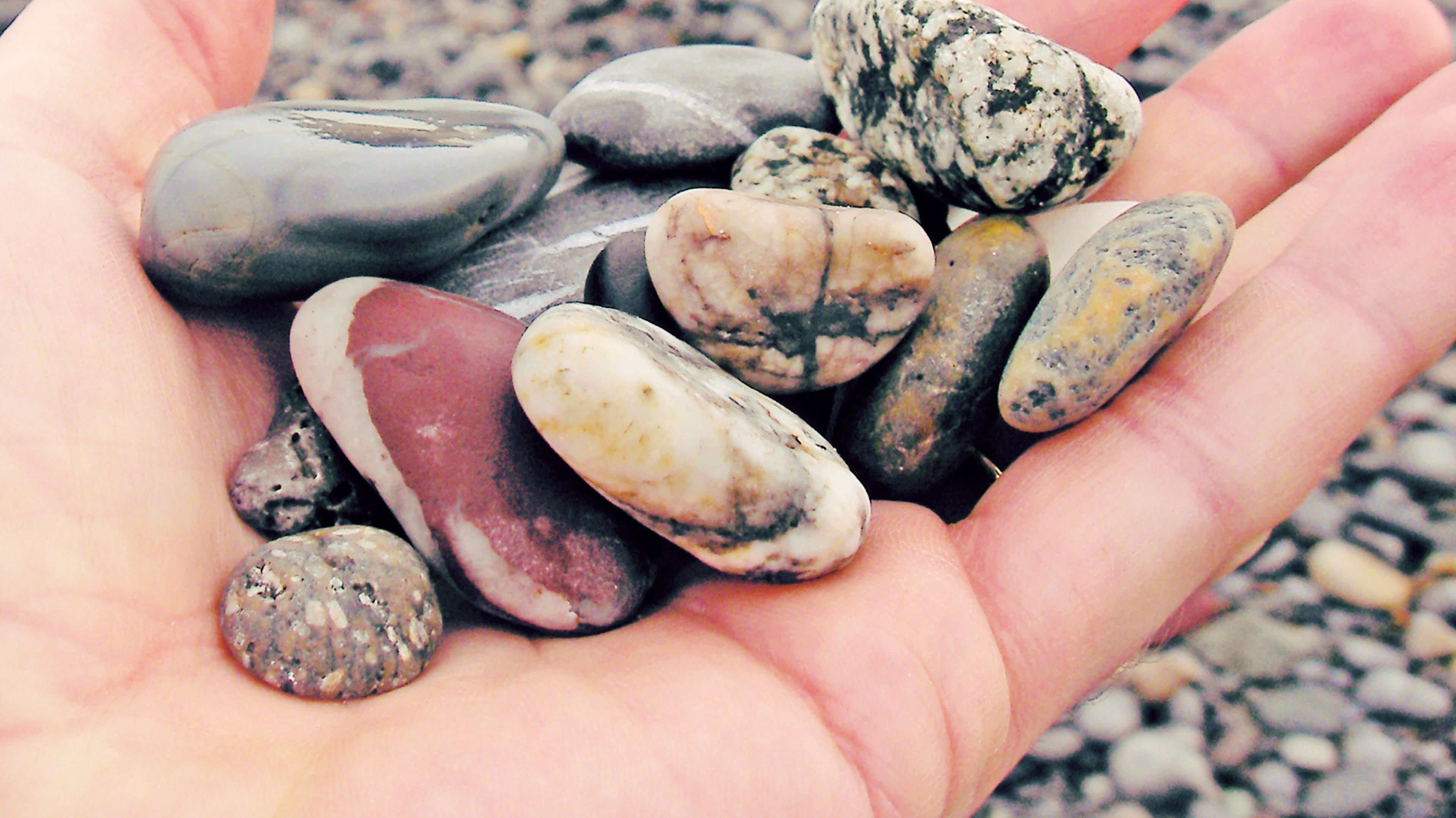 How Two Bowls And A Handful Of Pebbles Could Help Solve Communication ...