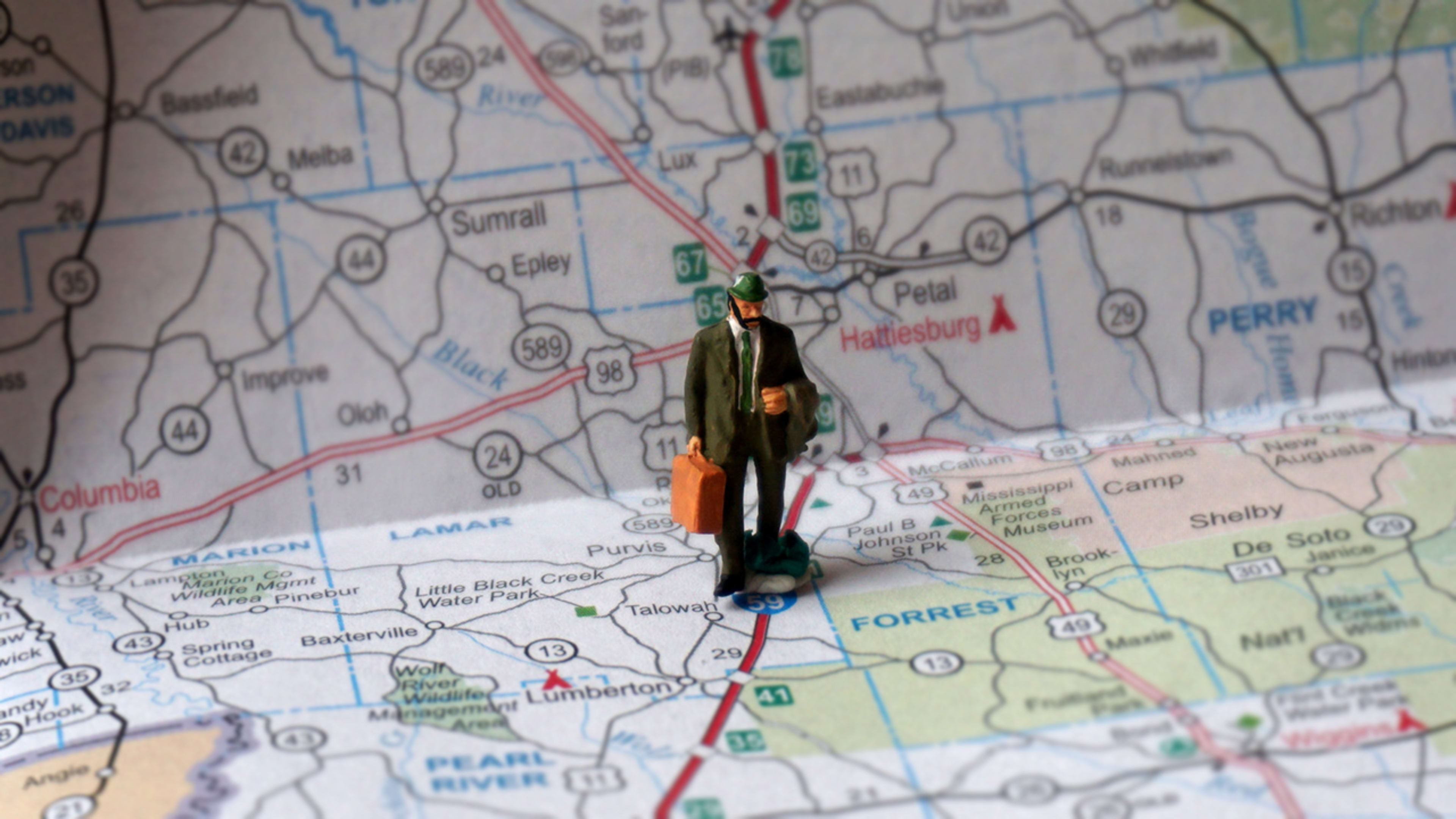 How Leaders Can Ask For Help And Keep Their Team's Confidence - Fast ...