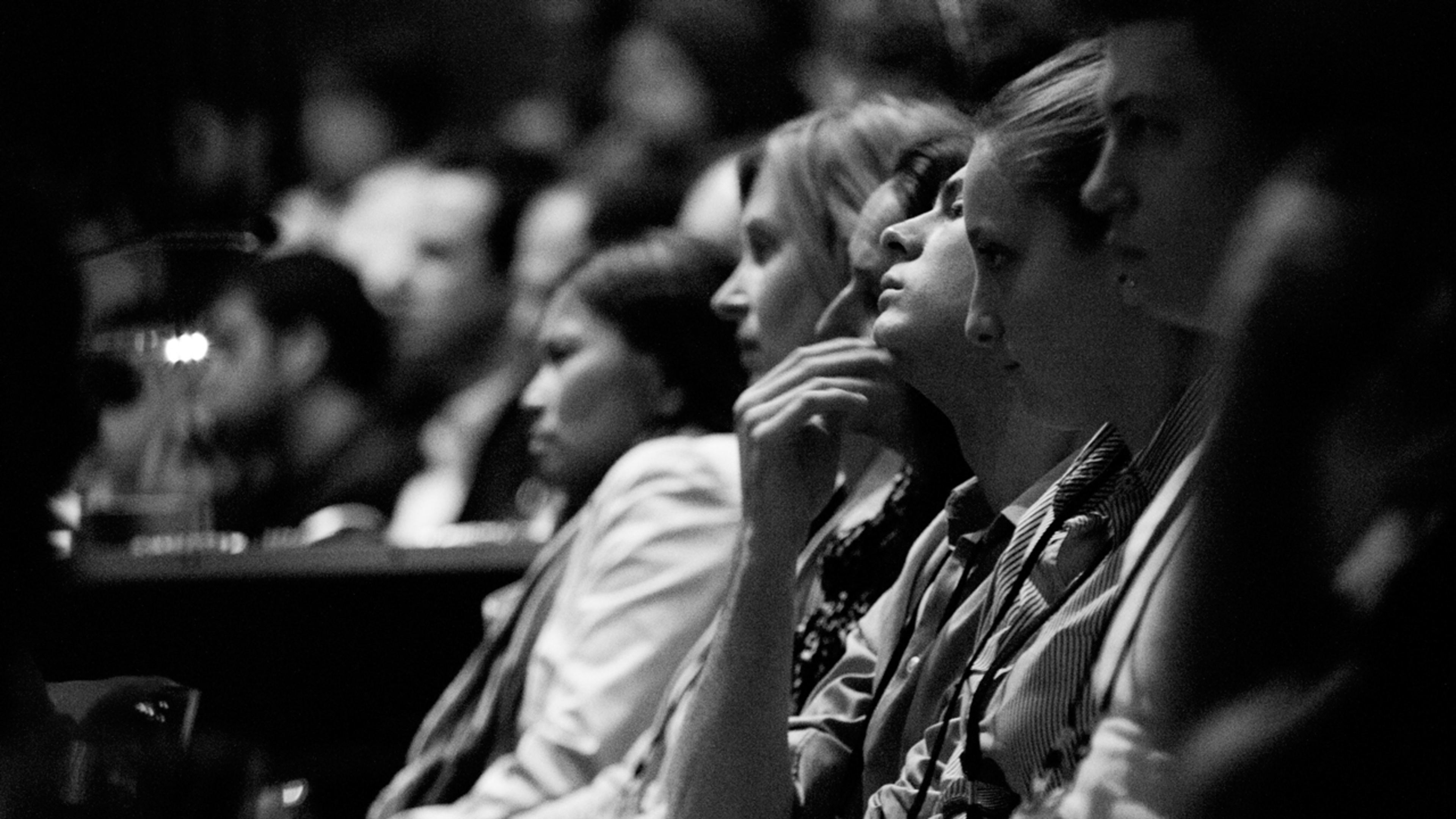 Here's The Right Way To Read A Room - Fast Company