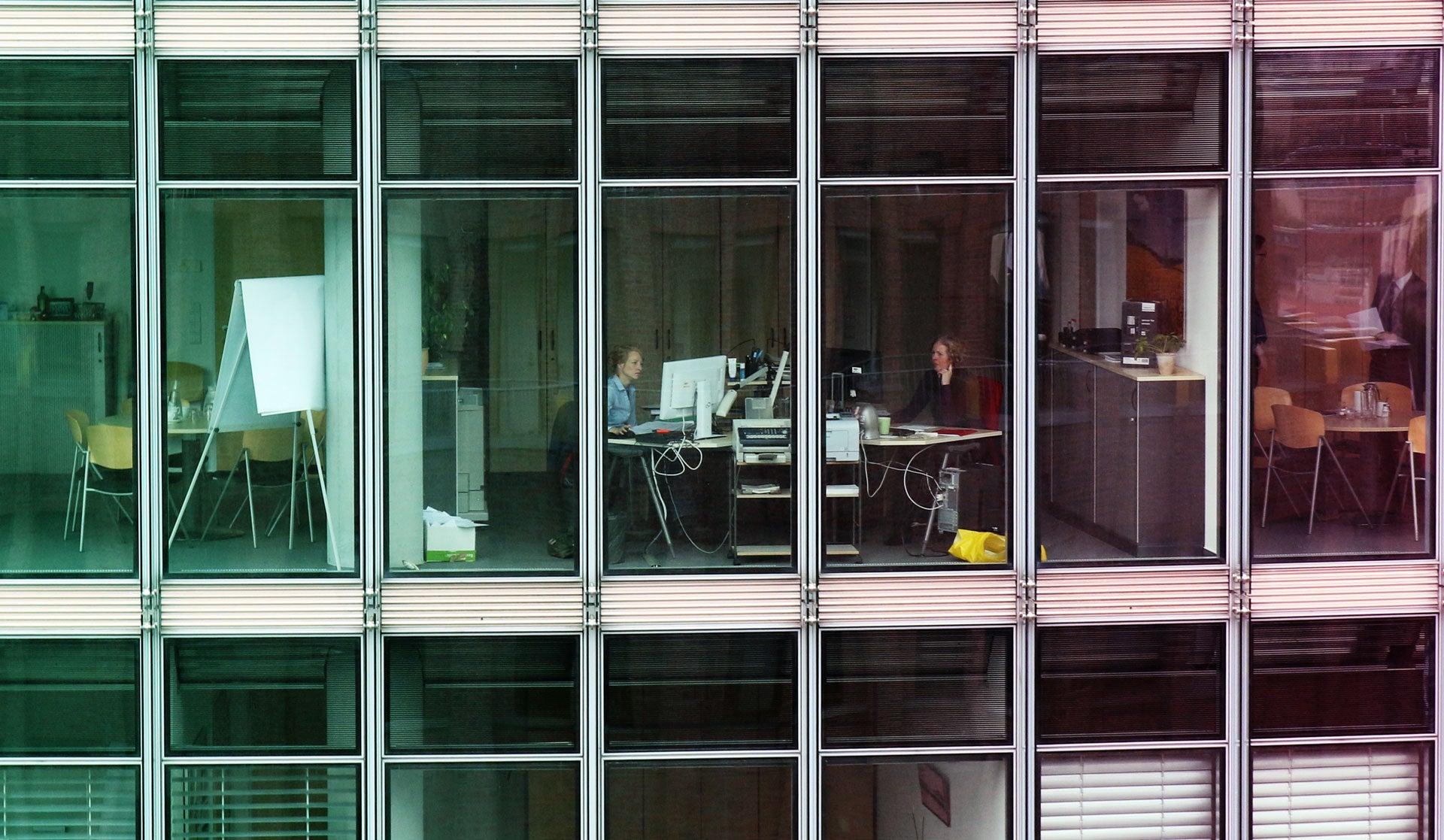 10 Ways To Be A Better Employee In 2017 - Fast Company