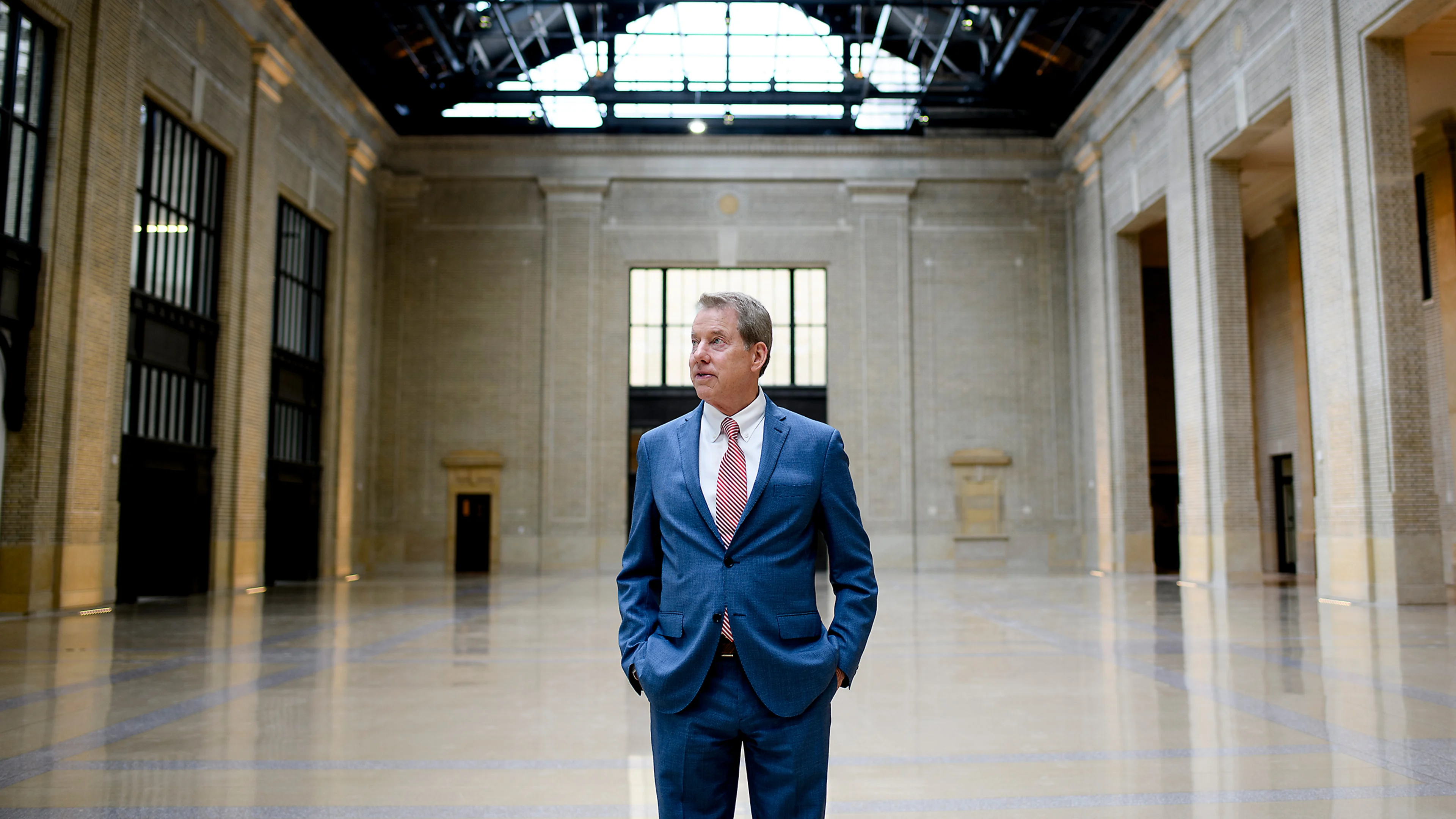 Ford's new Michigan Central Station is a $1 billion bet on Detroit ...