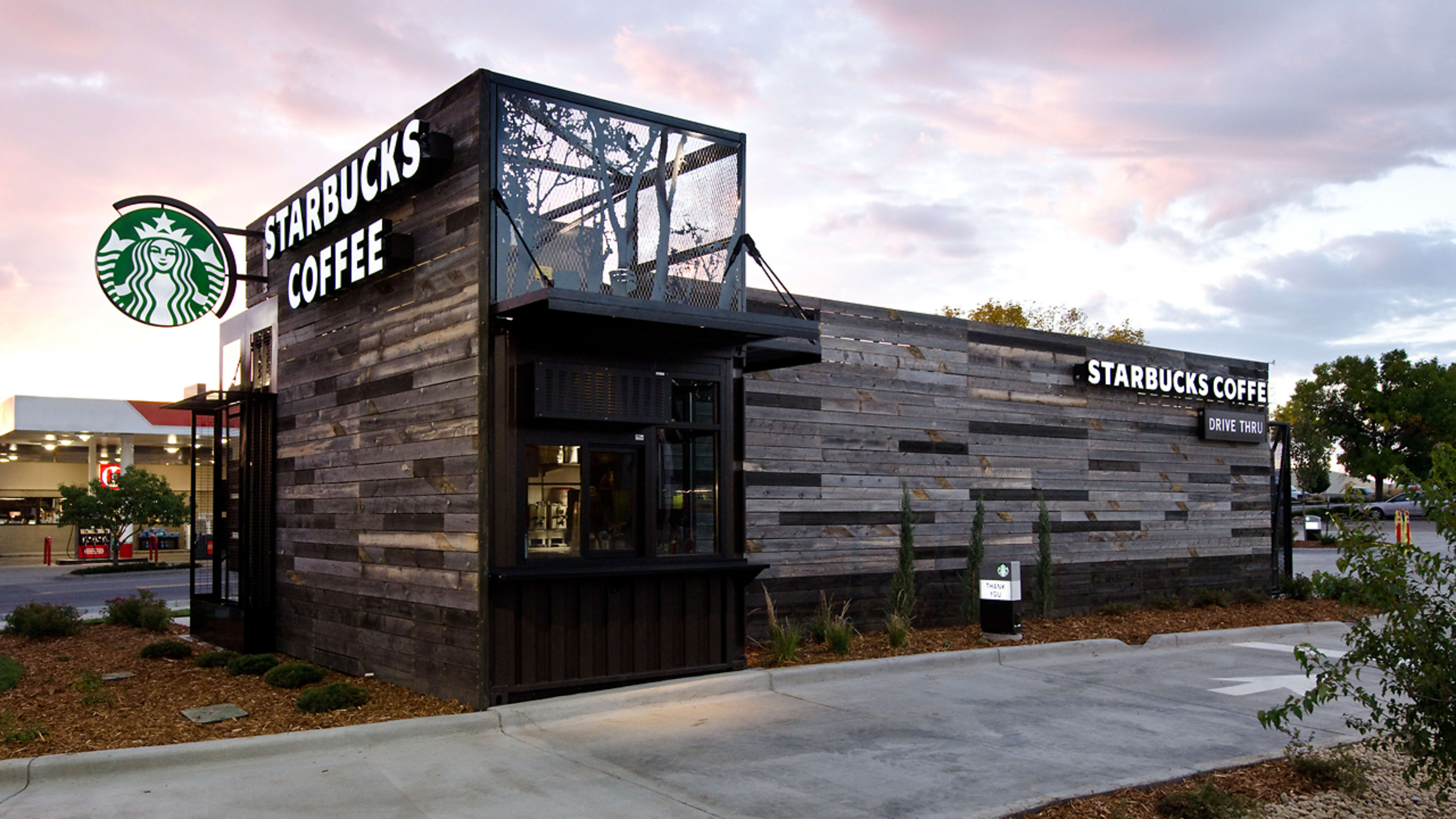 An Experimental New Starbucks Store: Tiny, Portable, And Hyper Local ...