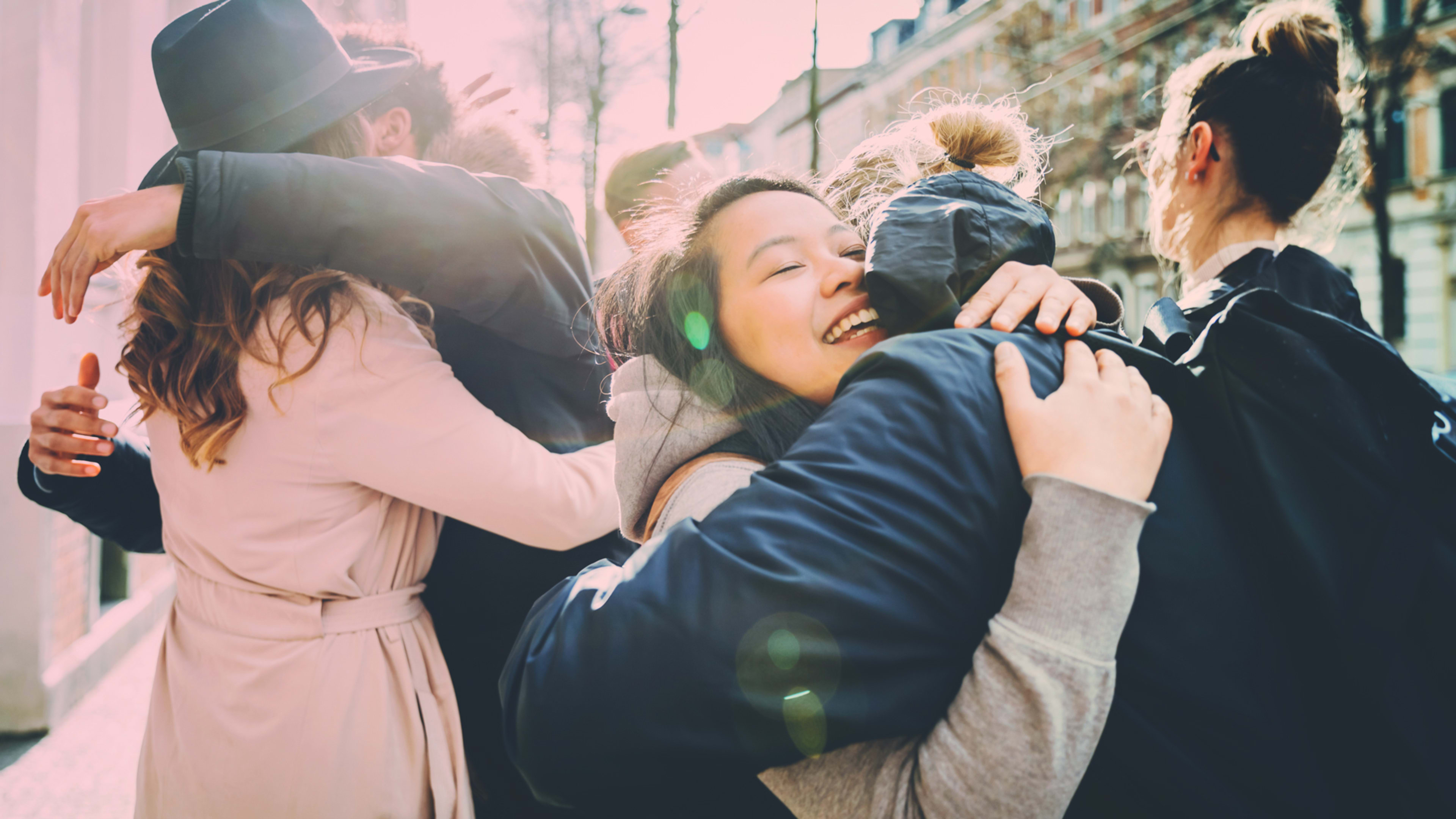 Science shows friendships can keep us healthy. Here are 5 ways to make ...