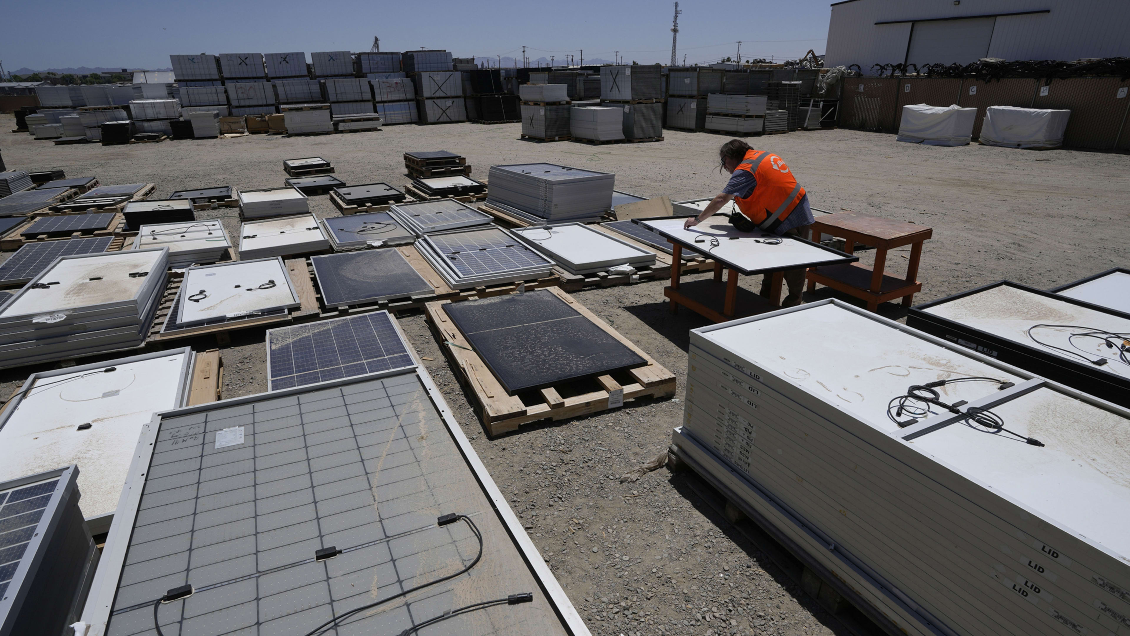 As solar panels wear out, this massive recycling plant in Yuma, Arizona ...