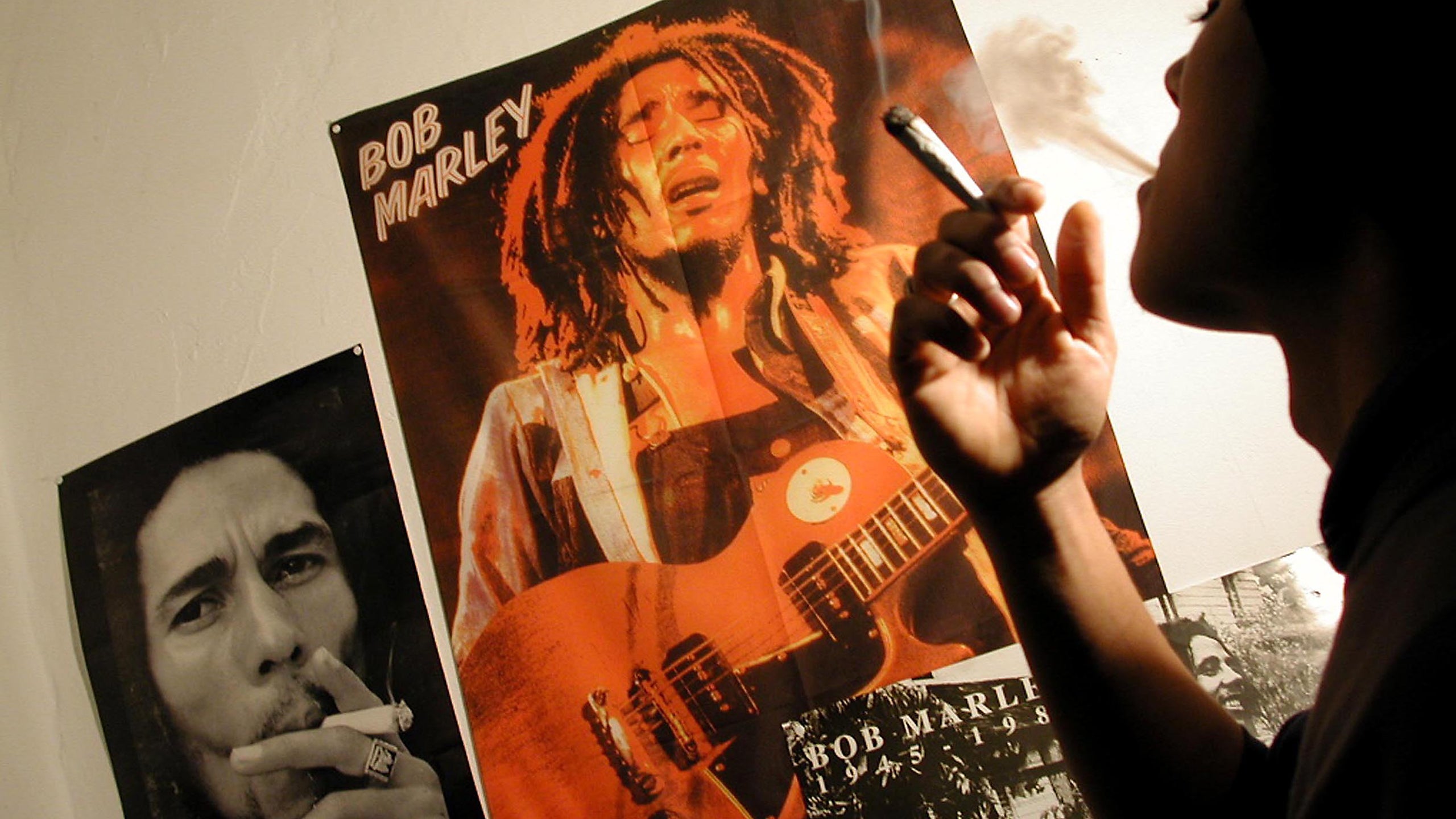 How Bob Marley built a posthumous merchandising empire
