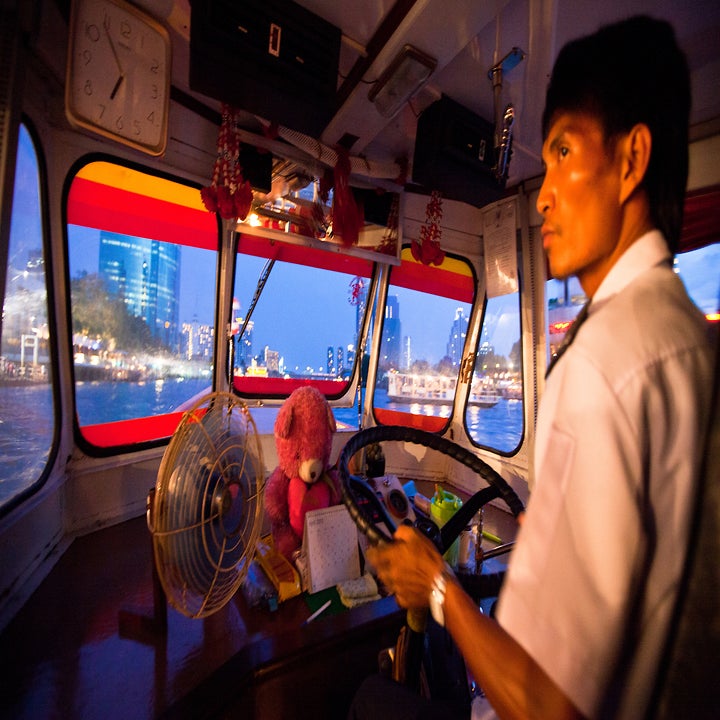 Documenting 24 Hours In The Lives Of Transportation Workers Across the ...