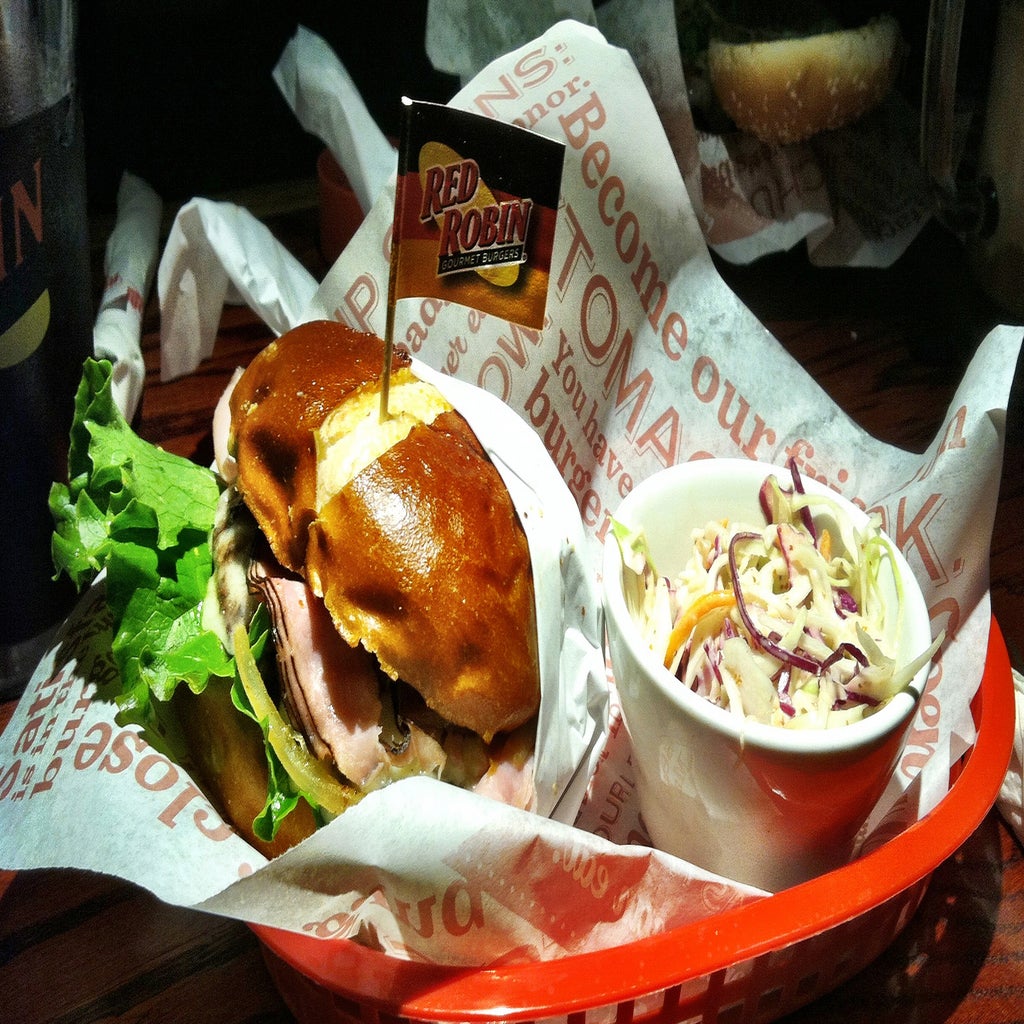 How Red Robin Transformed Its Business With Yammer - Fast Company