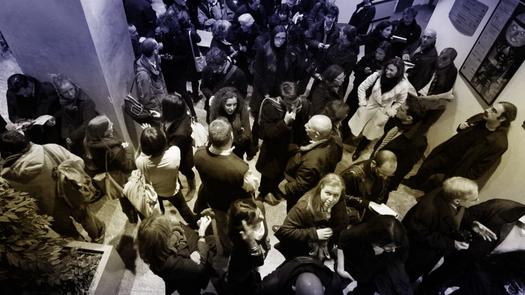 10 Smart Questions That Make An Informational Interview Valuable - Fast ...