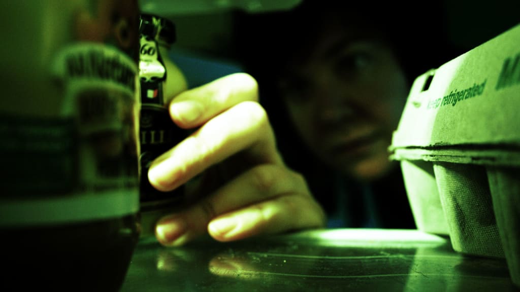 The Psychology Behind Why People Steal Their Coworkers' Stuff - Fast ...