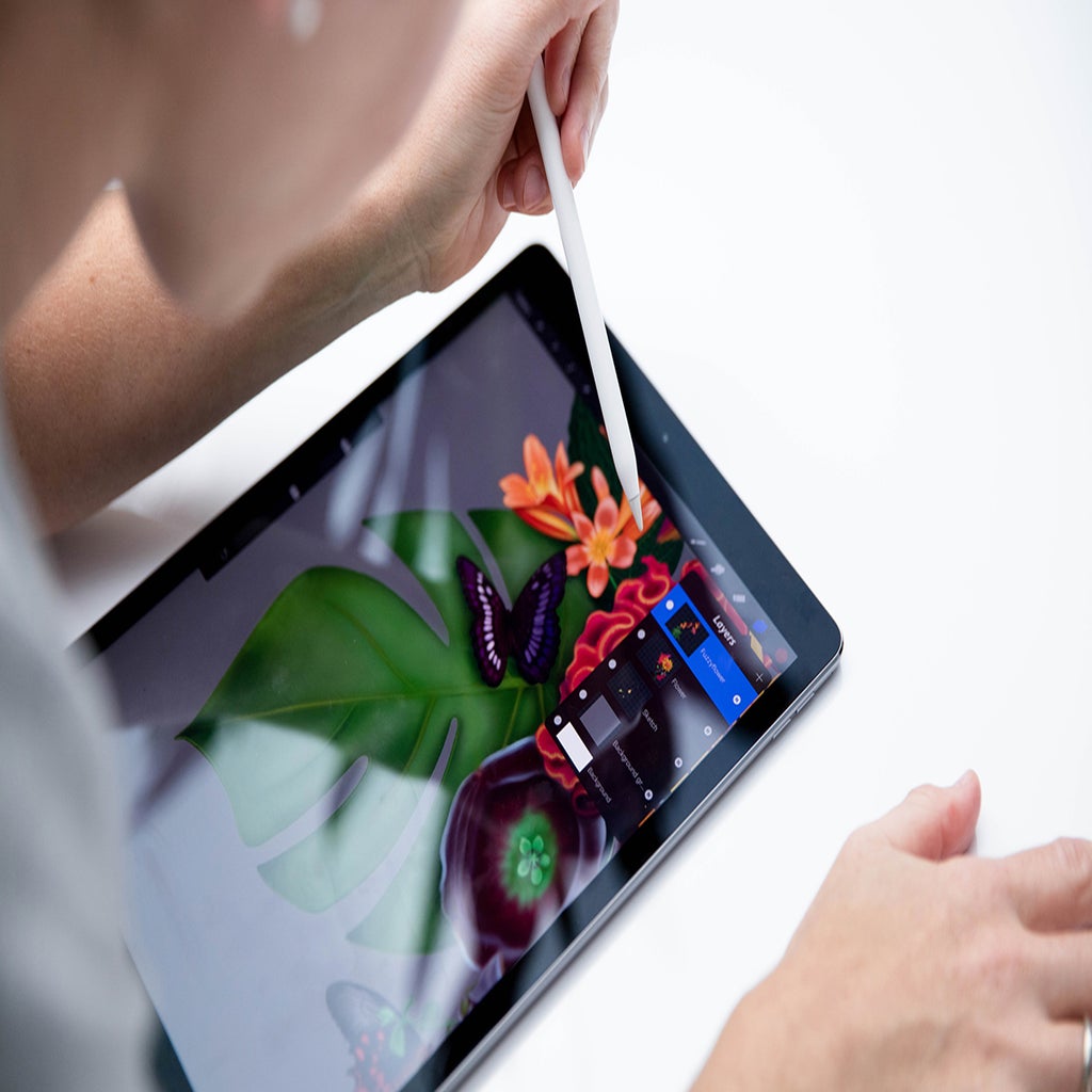 How One Very Traditional Painter Created Her First iPad Pro Art - Fast ...