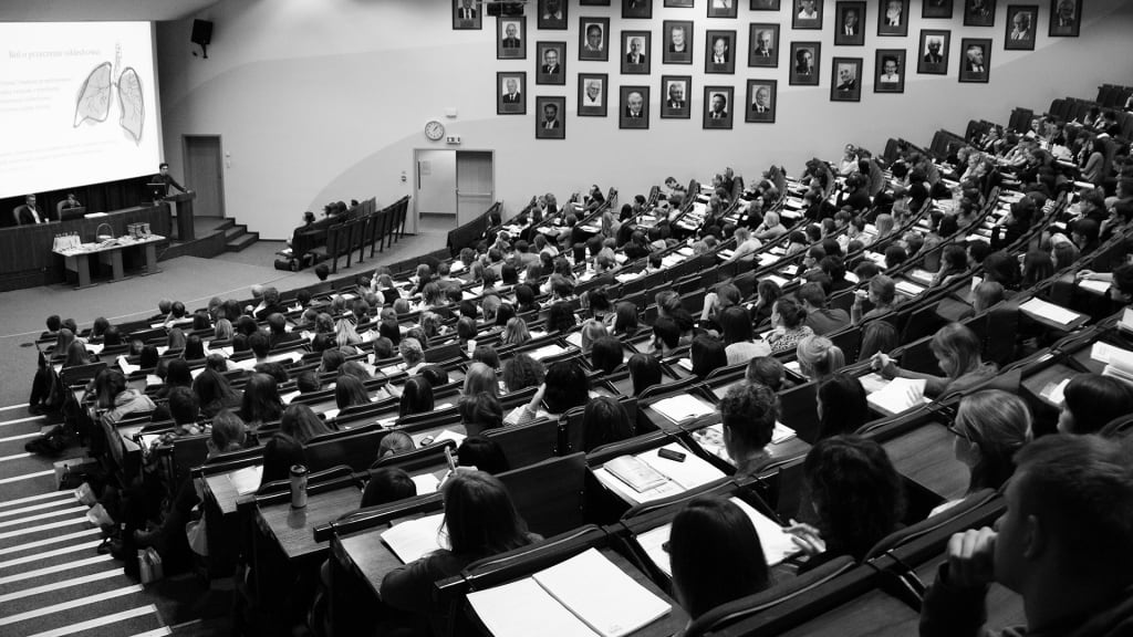 How Much Would Bernie Sanders's Plan To Make College Free Actually Cost ...