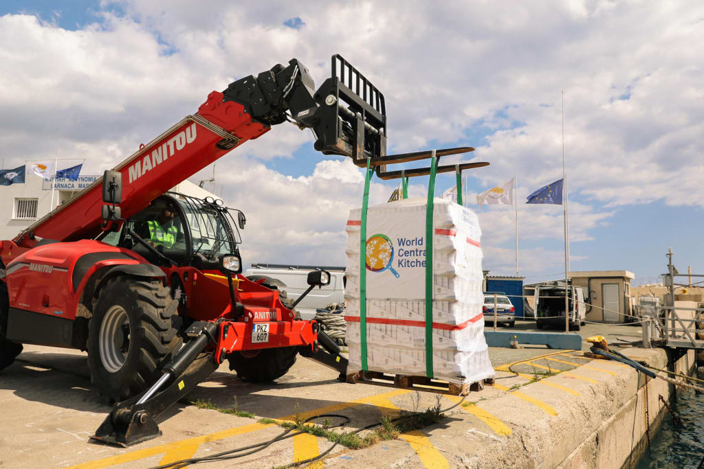 How World Central Kitchen built a new system to get food into Gaza ...
