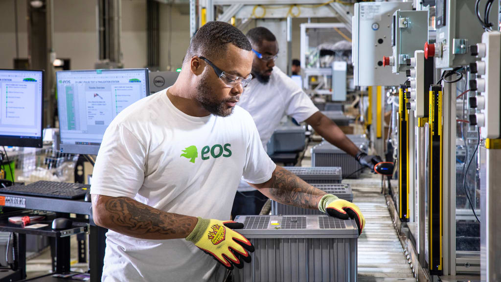 In this Rust Belt town, an abandoned factory is now home to a battery ...