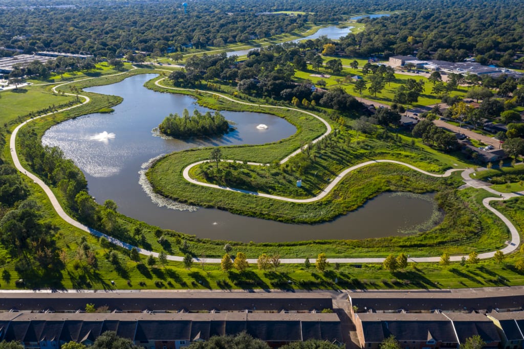 How Houston redesigned an abandoned golf course to keep a nearby ...