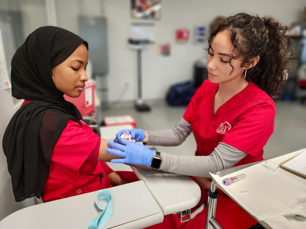 This new Tucson high school gives students real health care career ...