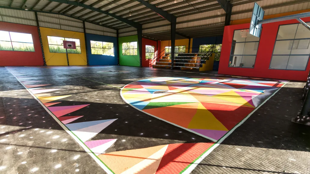 This Time-Lapse Mural Shows How Artists Can Help Communities Heal ...