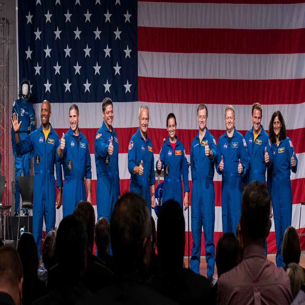 NASA names first commercial astronauts for SpaceX and Boeing flights ...