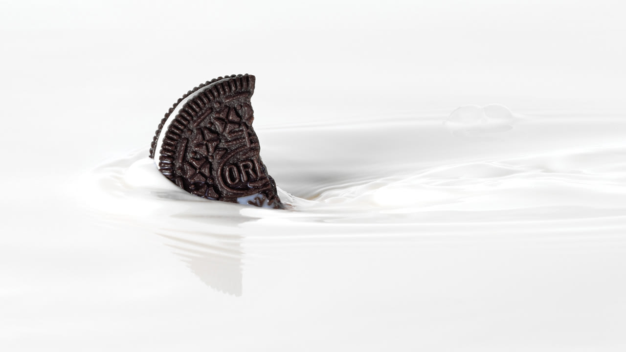 See 100 Years Of History Recreated In Oreos - Fast Company