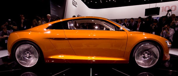 Four-Motor, 313-Horsepower Audi e-tron EV Makes North American Debut ...