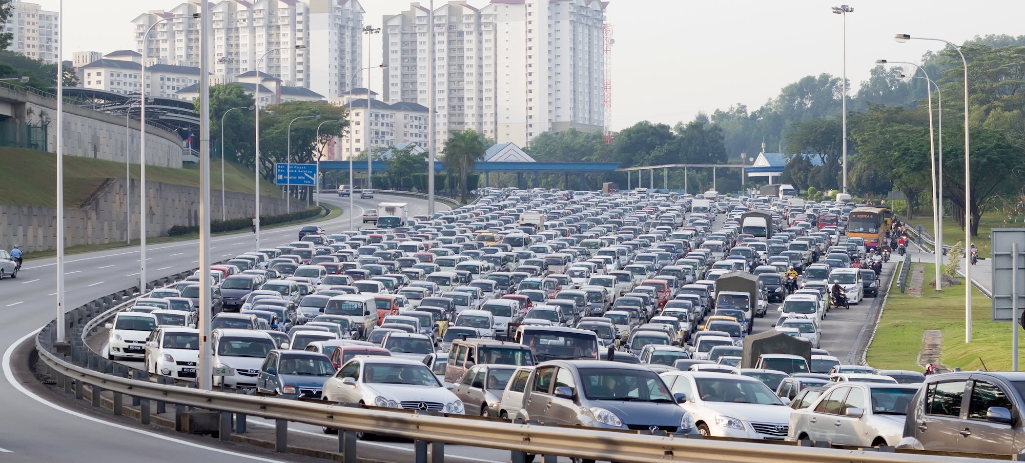 This New Device Puts Traffic Patterns In The Hands Of The People - Fast ...