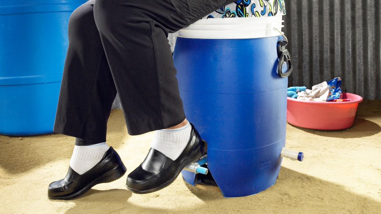 Alleviating Poverty With A Washing Machine Powered By Your Feet - Fast ...