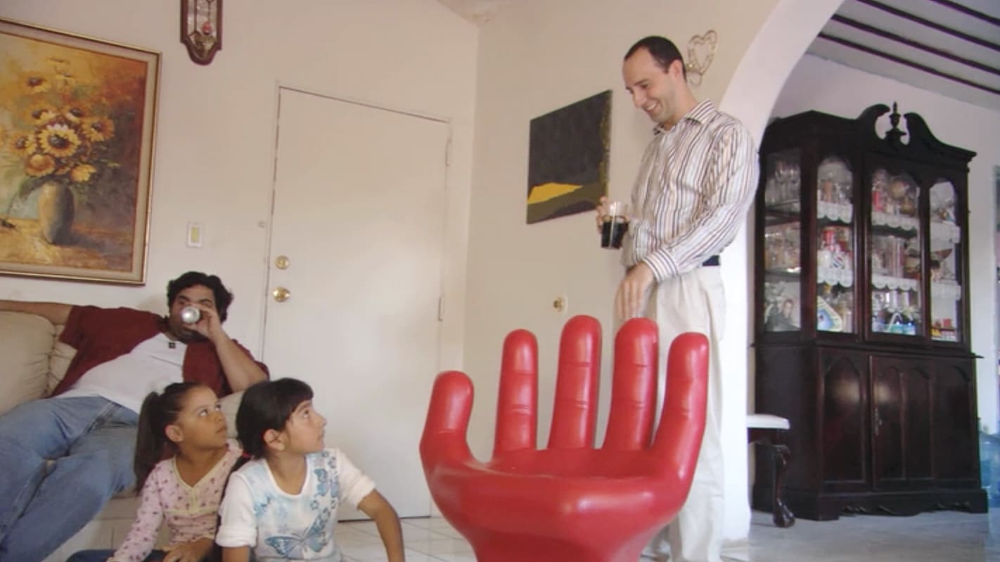 Mitch Hurwitz On How to Make Easter Eggs For Superfans, "Arrested ...