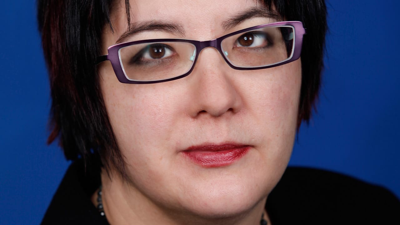 Betsy Aoki Brings Social To Search At Bing - Fast Company