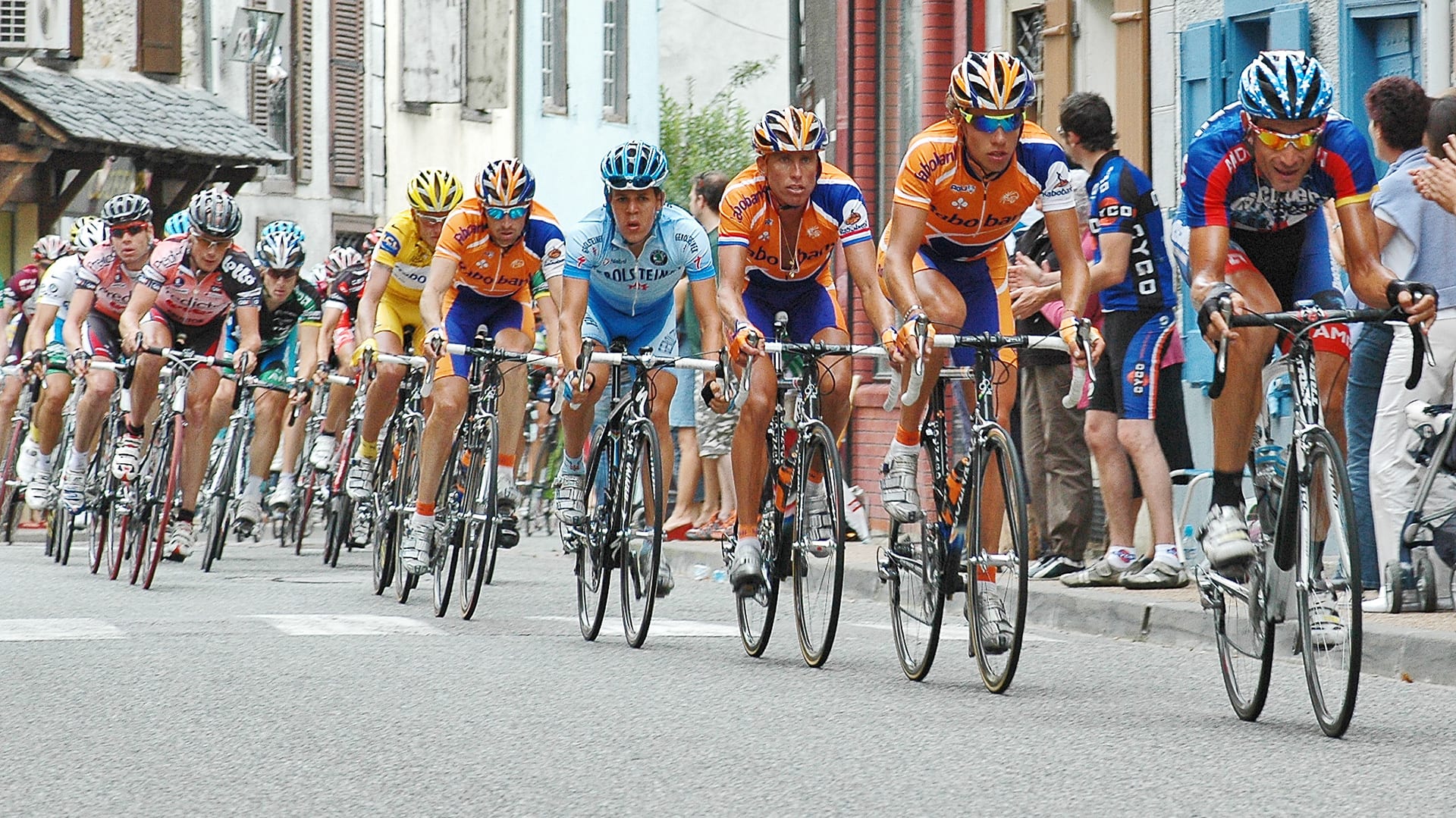 6 Leadership Styles And When You Should Use Them - Fast Company