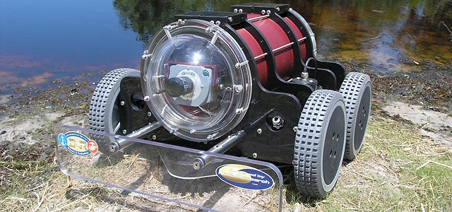 The Navy Deploys An Underwater Roomba To Keep Its Fleet Shipshape ...
