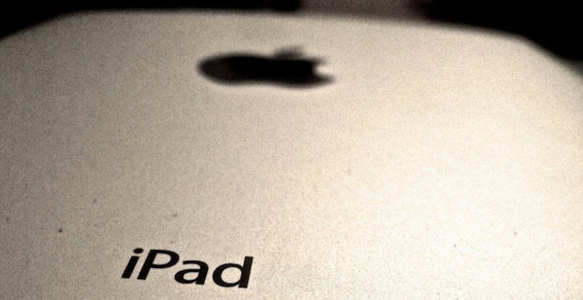 With 128GB iPad, Apple Lets The Hardware Do The Talking - Fast Company